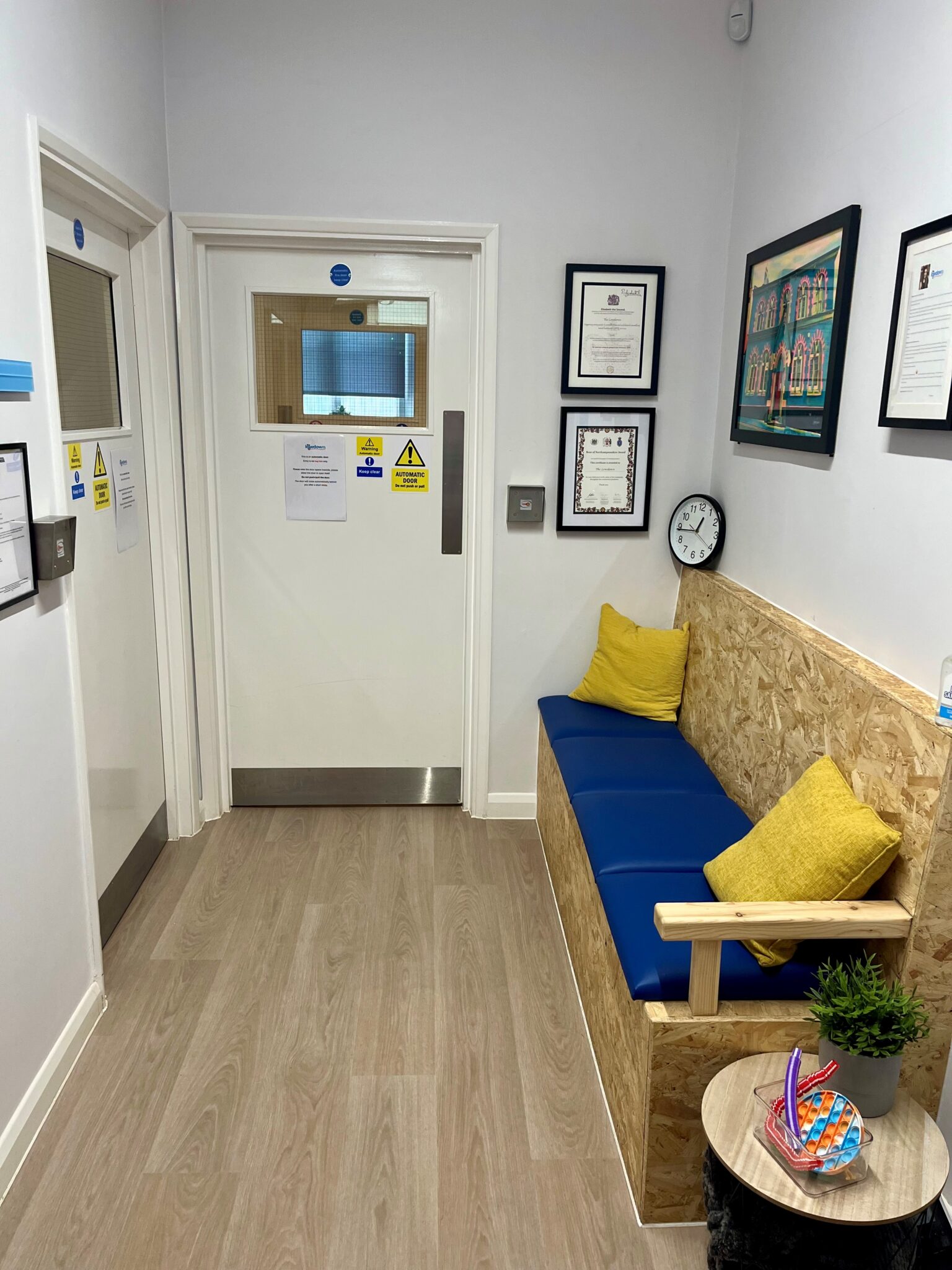 Drop Ins | The Lowdown | Supporting Young People